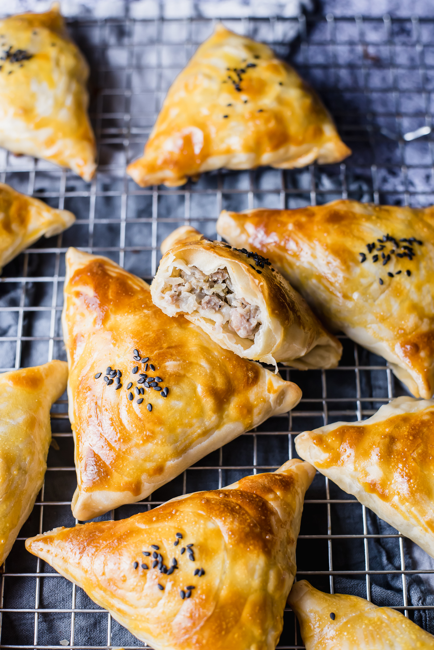 Uzbek Samsa - GastroSenses